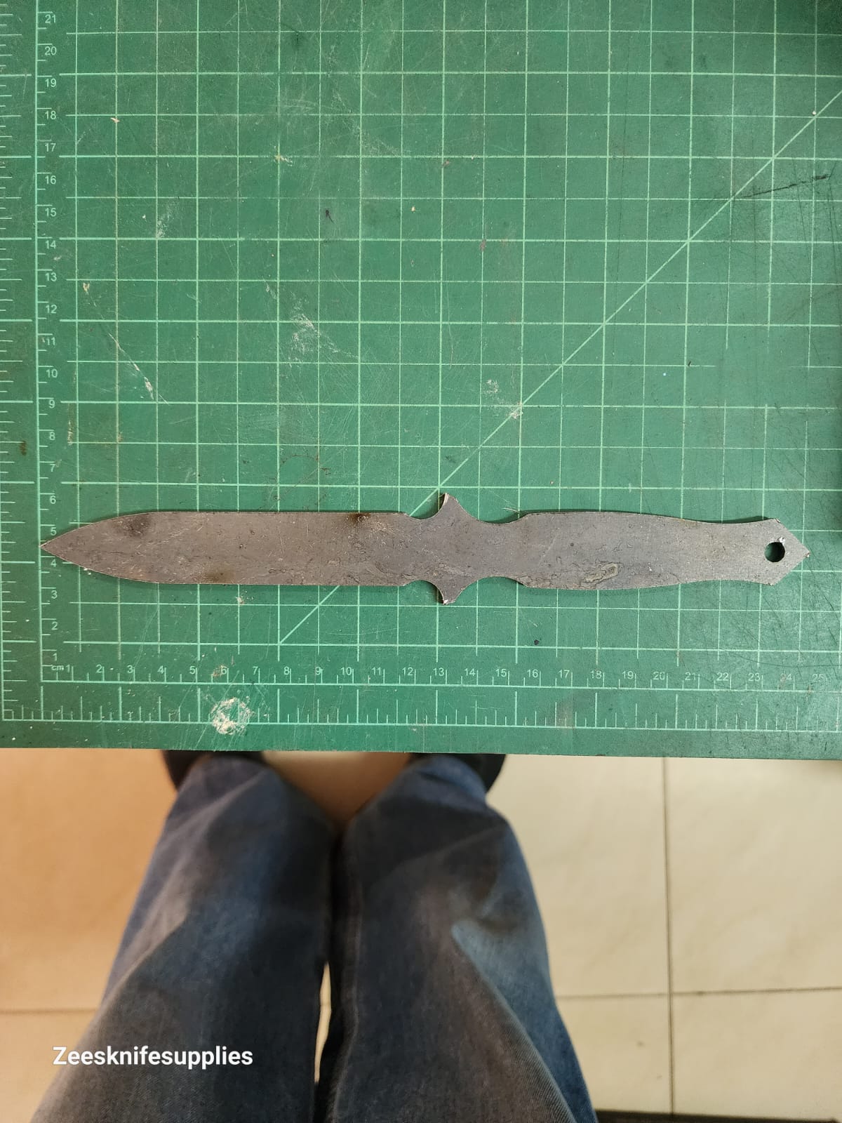 Practice Blank – Classic Dagger – MILD STEEL – 4mm – Zees Knife Supplies